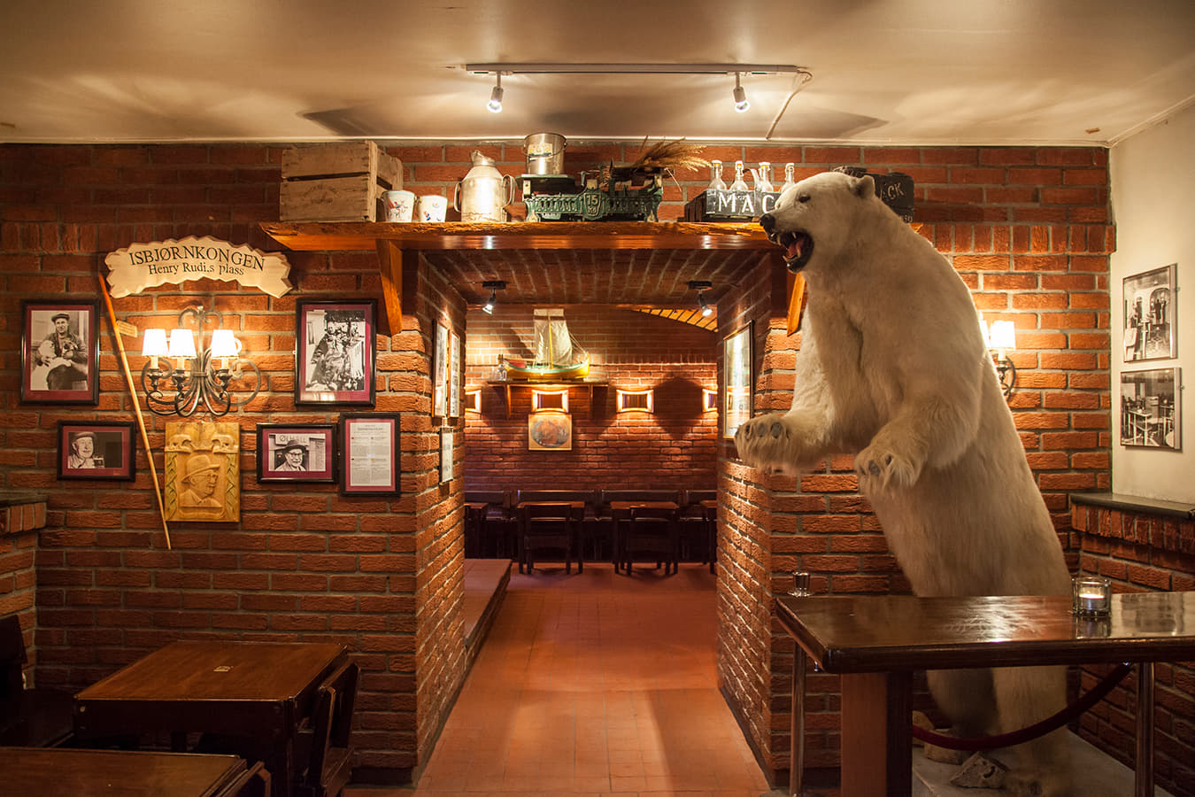 12 Places to Visit in Tromso, Tourist Places & Top Attractions