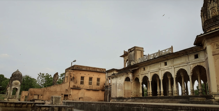 14 Places to Visit in Chitrakoot, Tourist Places & Attractions