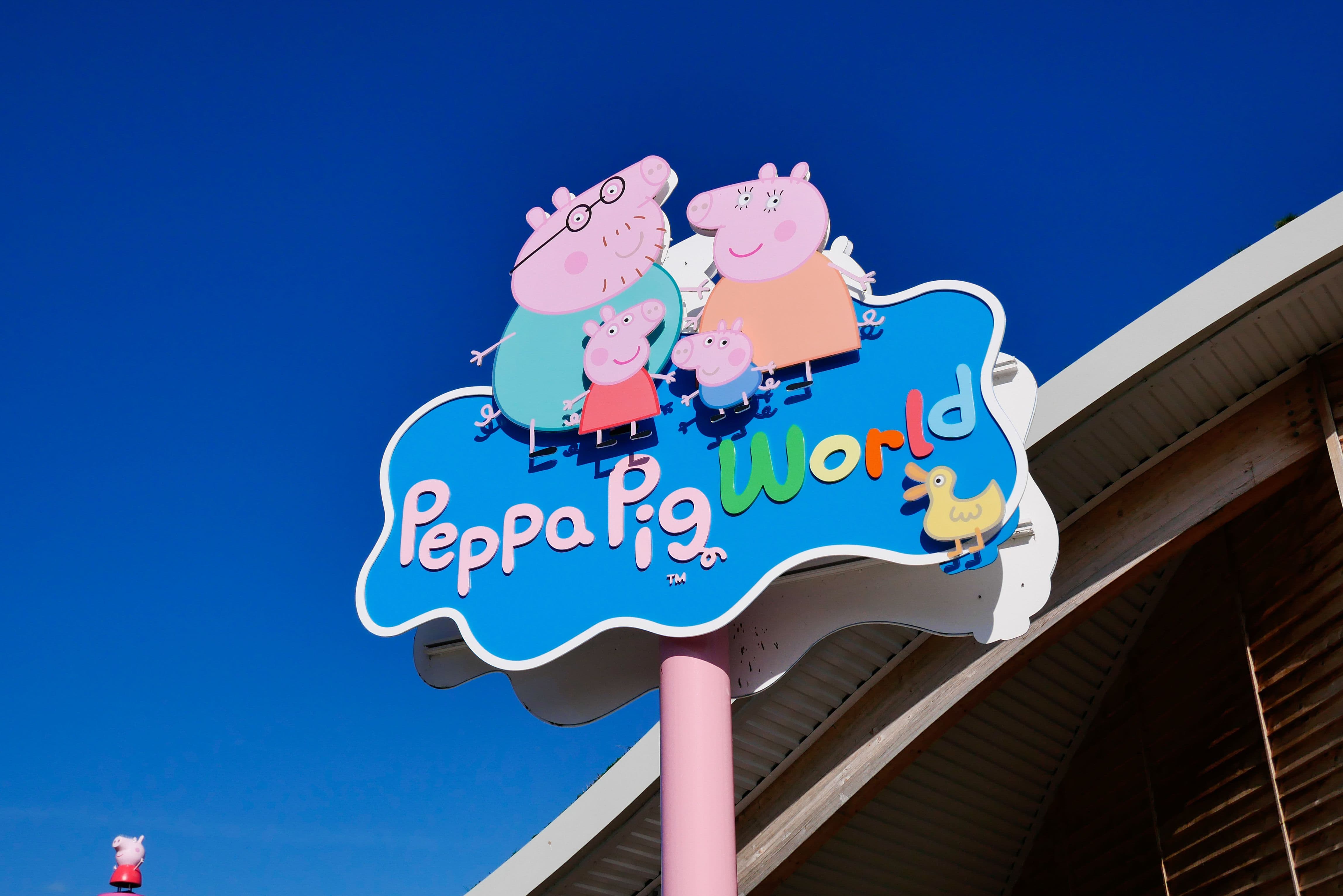 Peppa Pig World | Enjoy Amazing Enthralling Rides