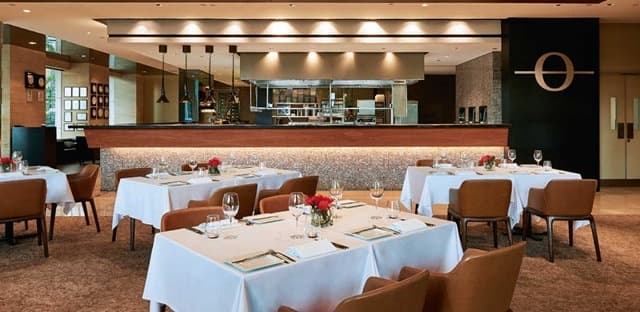 15 Best Sentosa Restaurants for a Memorable Dining Experience