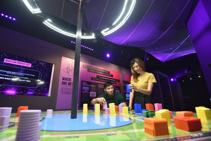 Singapore Science Center: Where Learning and Fun Come Together