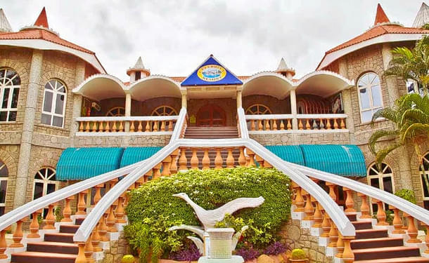 15 Historical Places In Hyderabad | Best Historical Monuments!