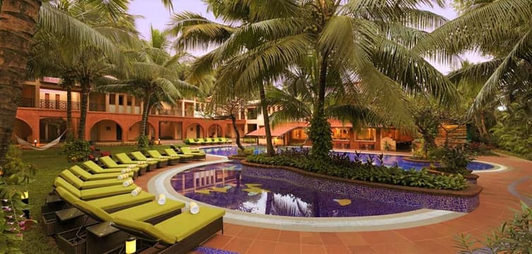 30 Resorts In Goa With Private Beach, Book & Get Upto 50% Off