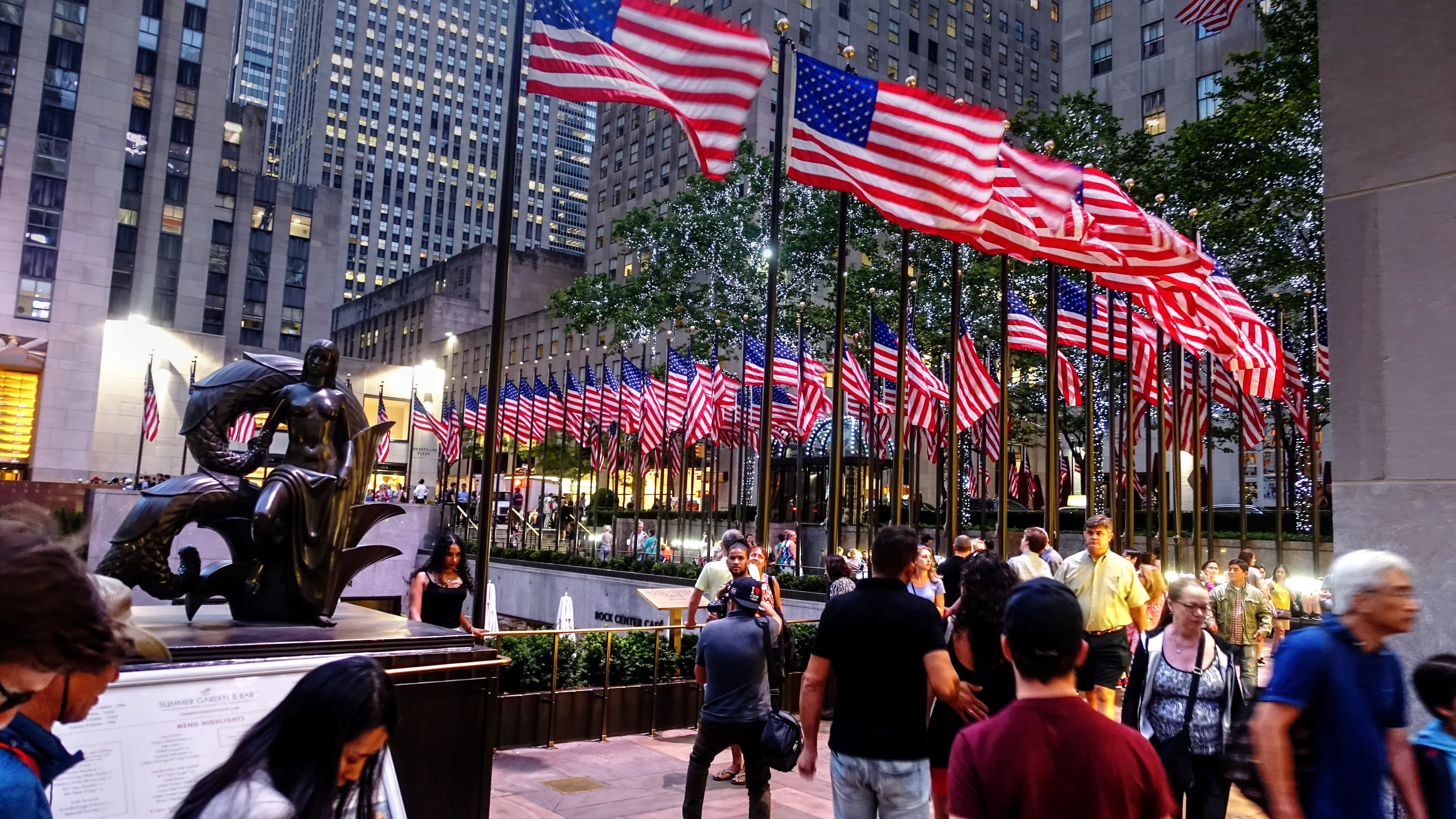 Rockefeller Center, New York City: How To Reach, Best Time & Tips