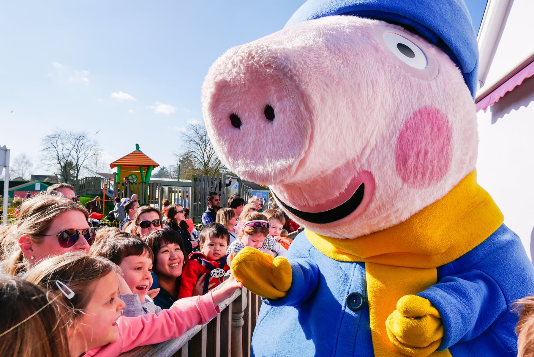 Peppa Pig World | Enjoy Amazing Enthralling Rides