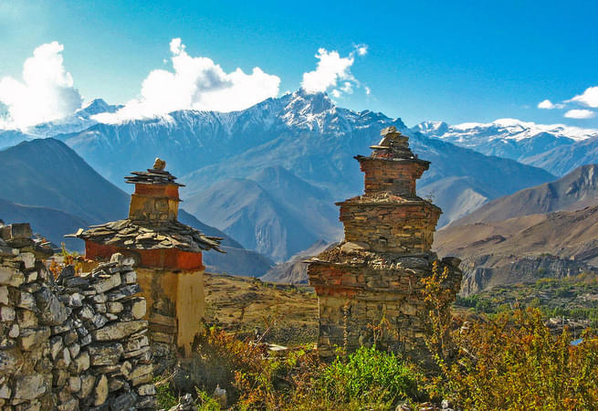 5 Places to Visit in Mustang, Tourist Places & Top Attractions