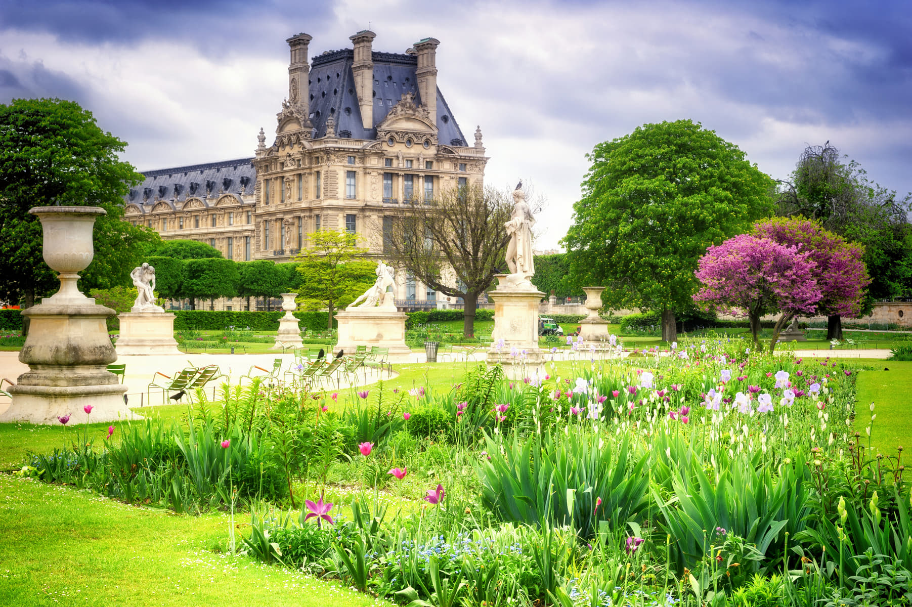 Tuileries Garden Walking Tour | Book & Get Best Deals