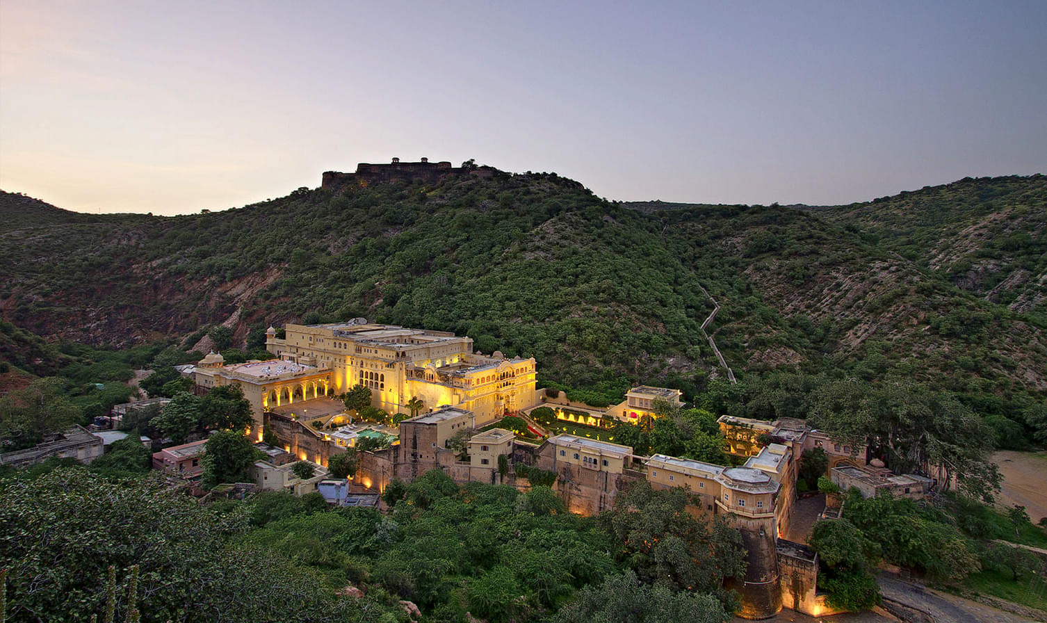 20 Resorts in Jaipur with Swimming Pool: Book @ Upto 50% Off