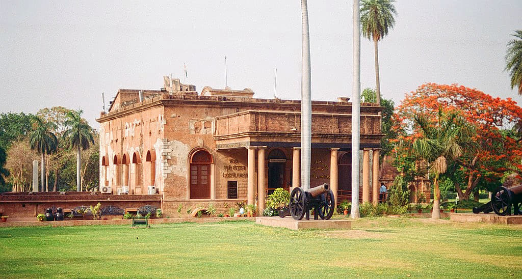 30 Places to Visit in Lucknow, Tourist Places & Top Attractions