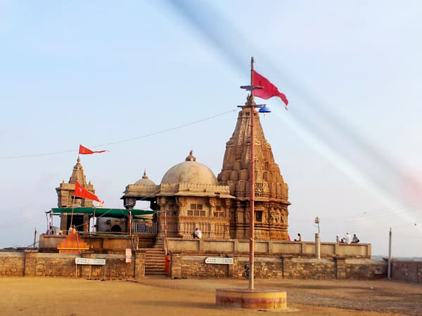 15 Places to Visit in Dwarka, Tourist Places & Top Attractions
