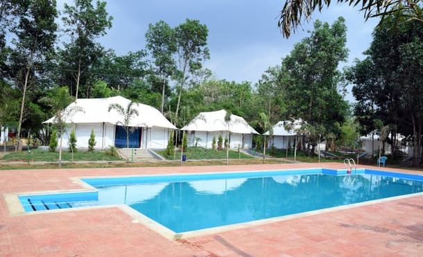 15 Places to Visit near Goa: 2026 (Updated With Distance)