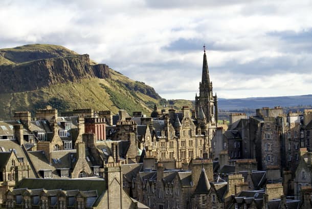 10 Things to Do in Edinburgh in November For A Fun Expedition