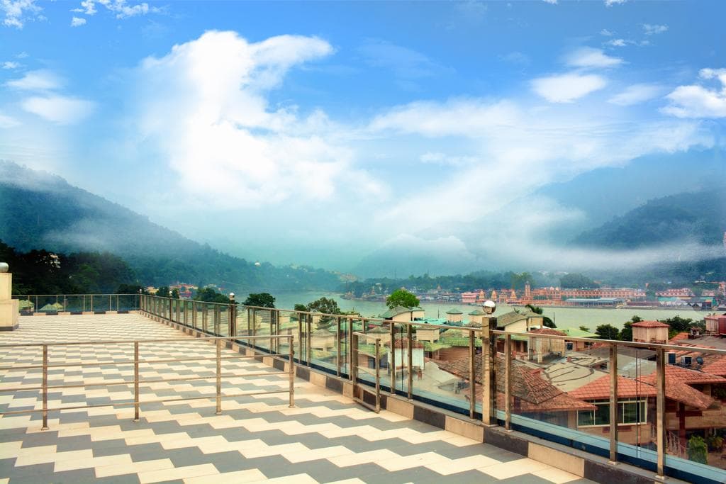 20 Luxury Resorts in Rishikesh, 50% Off Deals