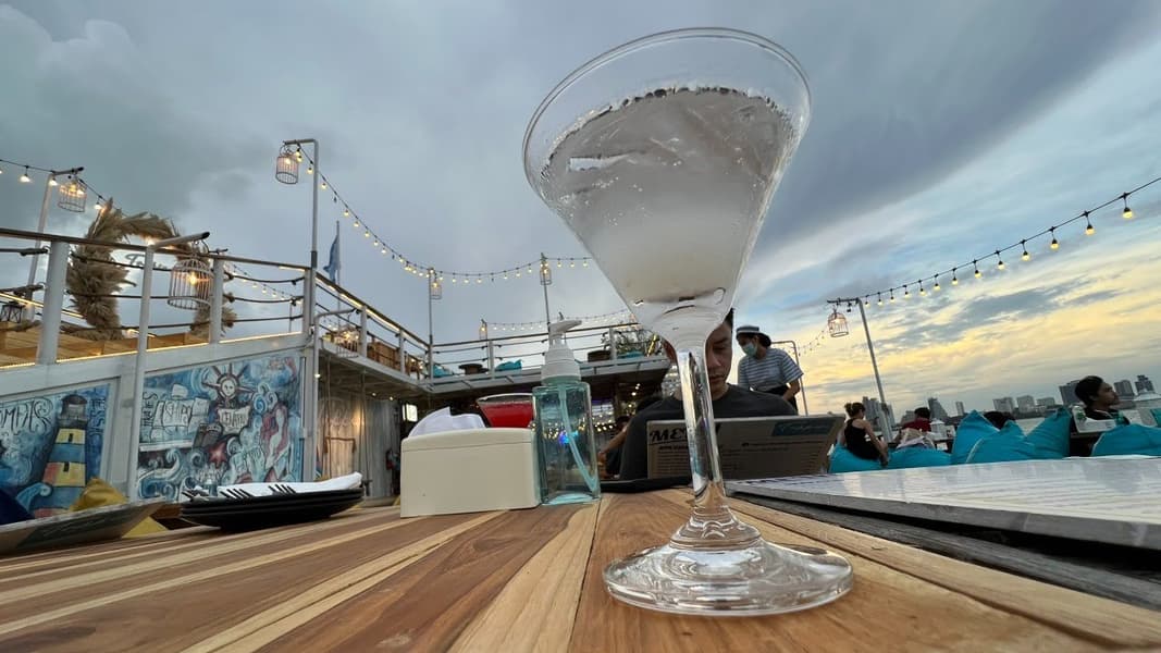 Tappia Floating Cafe Pattaya | Book @ Flat 35% Off