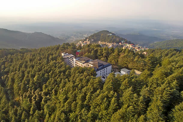 25 Resorts in Dharamshala, Book Now & Get Upto 50% Off