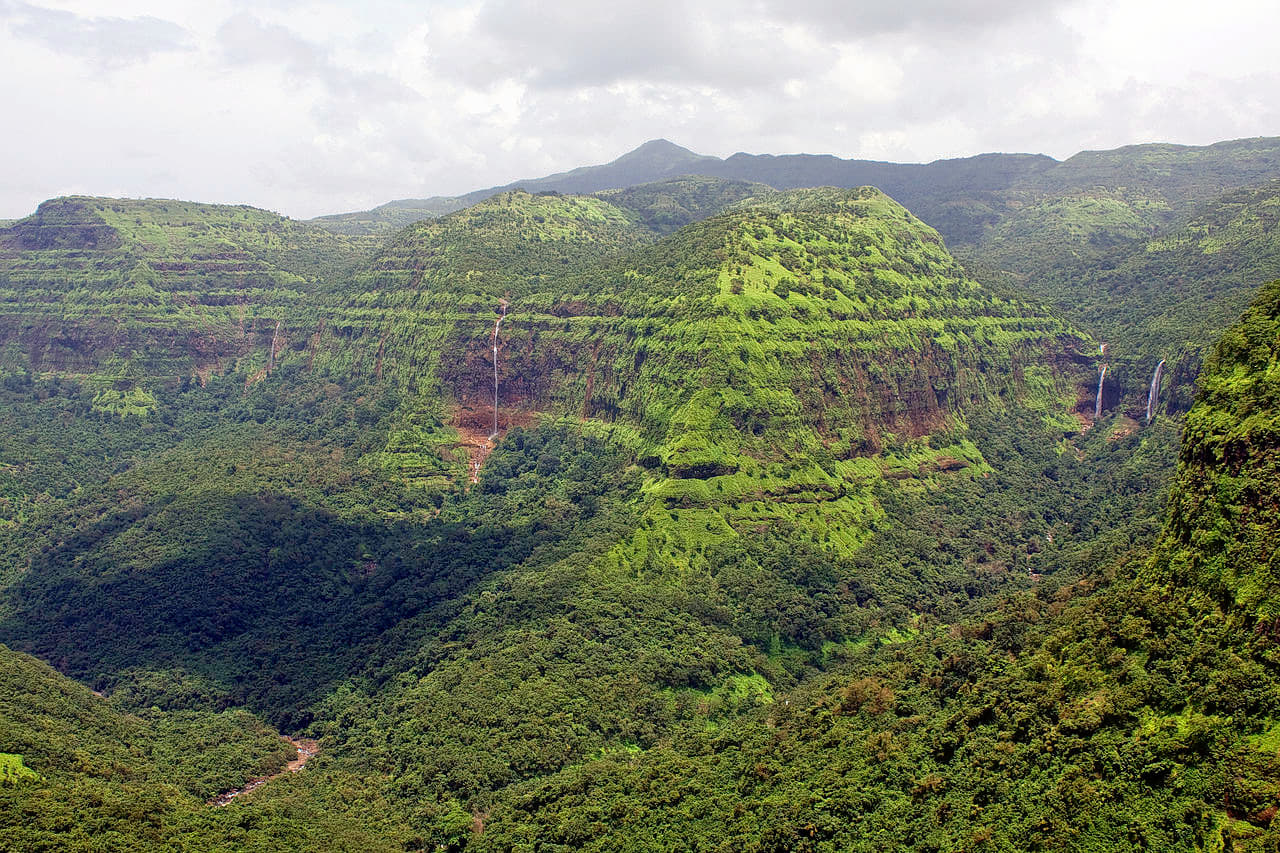 15 Places to Visit in Raigad, Tourist Places & Top Attractions