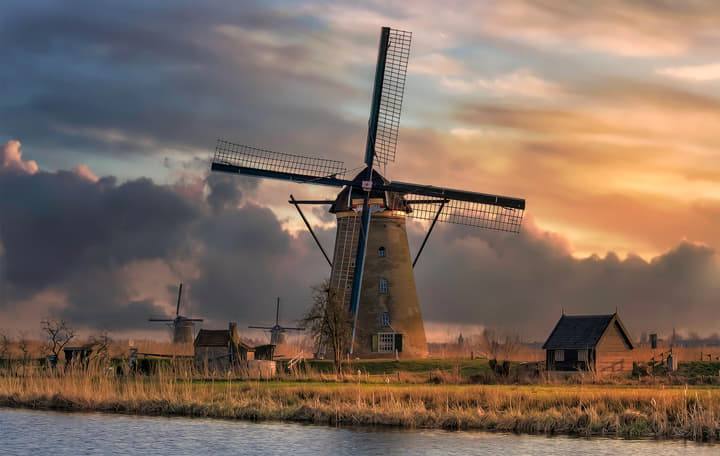 Best Windmills Near Amsterdam | The Picturesque Windmills