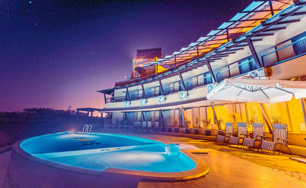 20 Resorts in Nashik, Book Now & Get Upto 50% OFF
