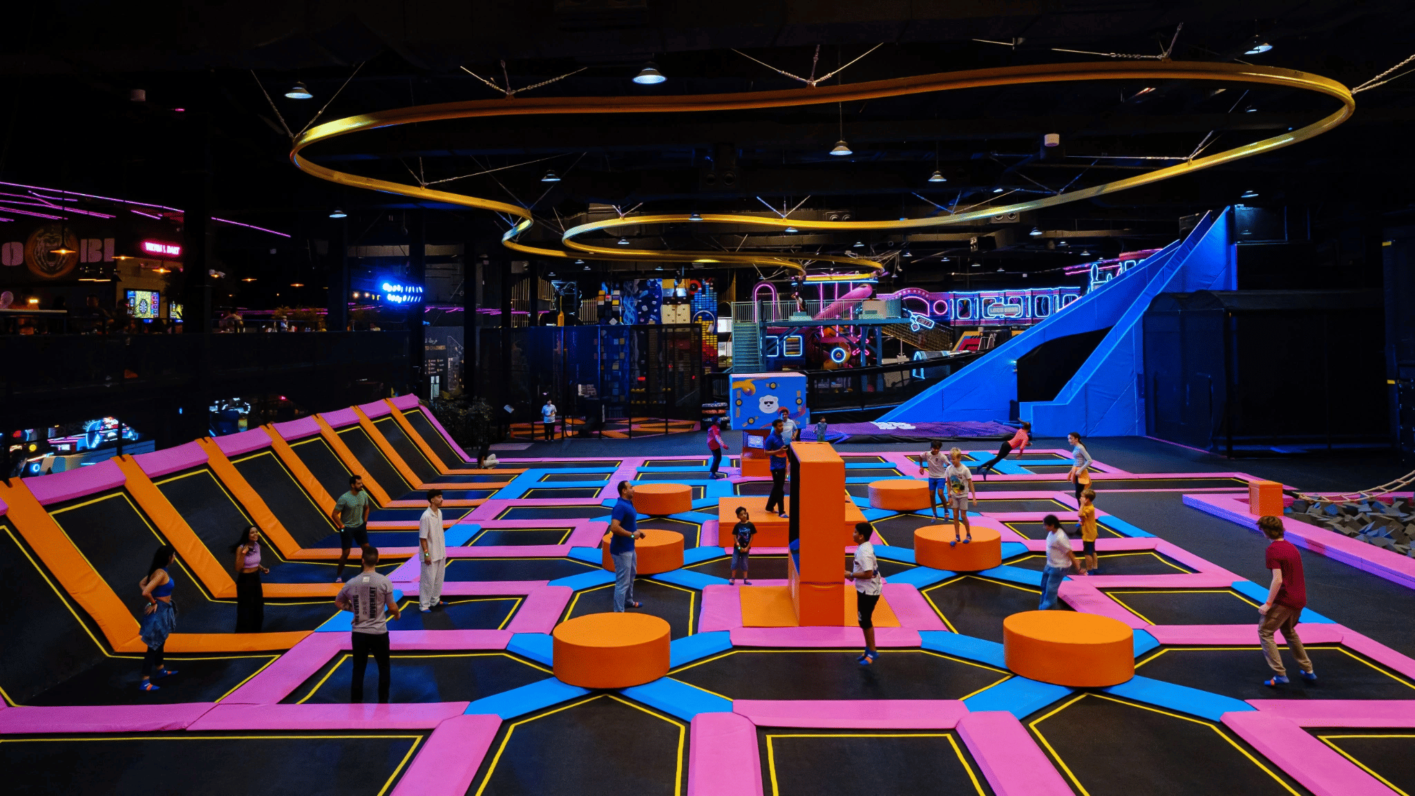 Loco Bear, Dubai: How To Reach, Best Time & Tips