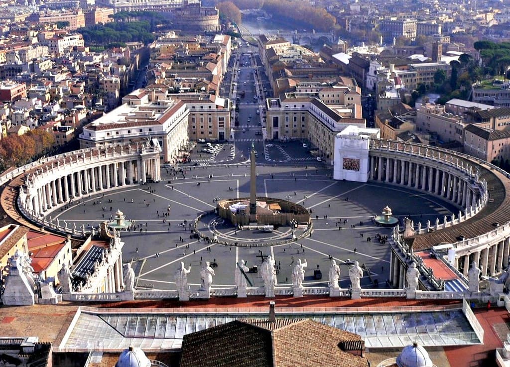 St. Peter's Square | Majestic Fusion of Faith & Architecture