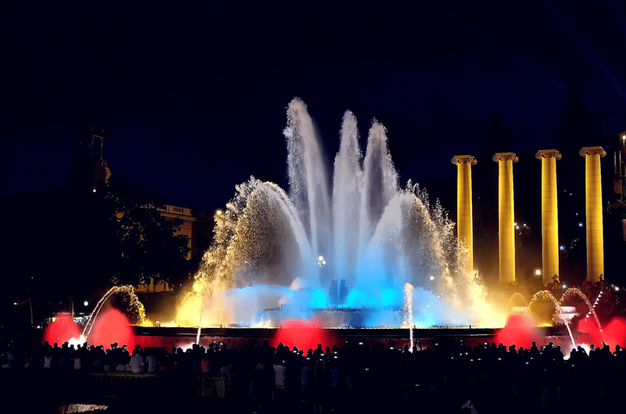 Magic Fountain Montjuïc: Get Mesmerized by Spectacular Show