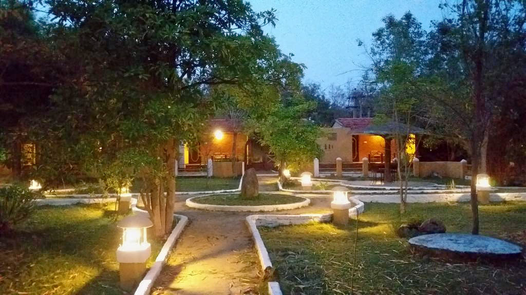 25 Resorts In Kanha National Park - Book Now @ Flat 50% Off