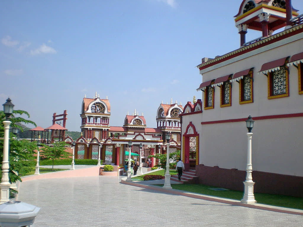 29 Places to Visit in Hyderabad, Tourist Places & Attractions