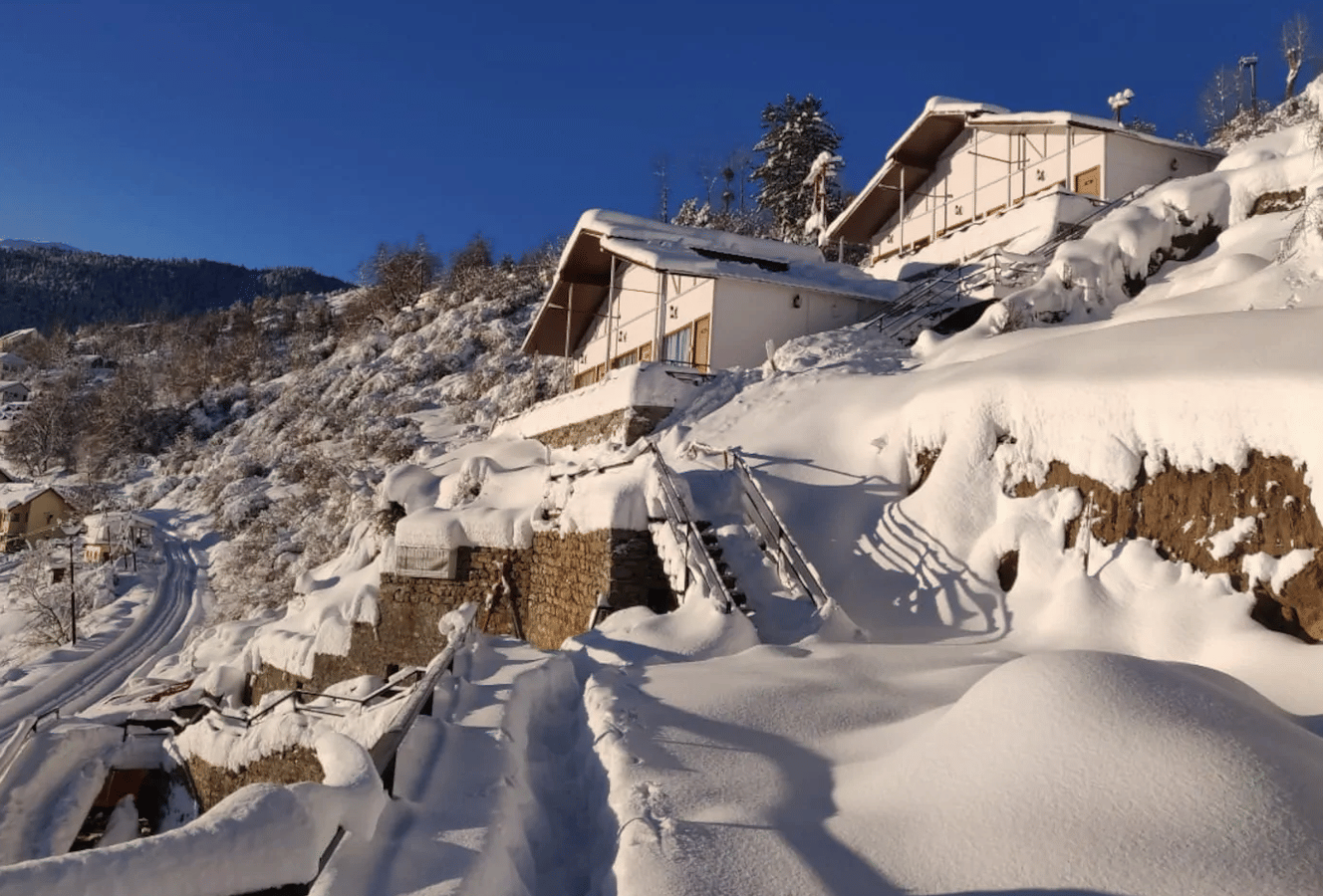 10 Resorts in Auli, Book Now & Get Upto 50% Off
