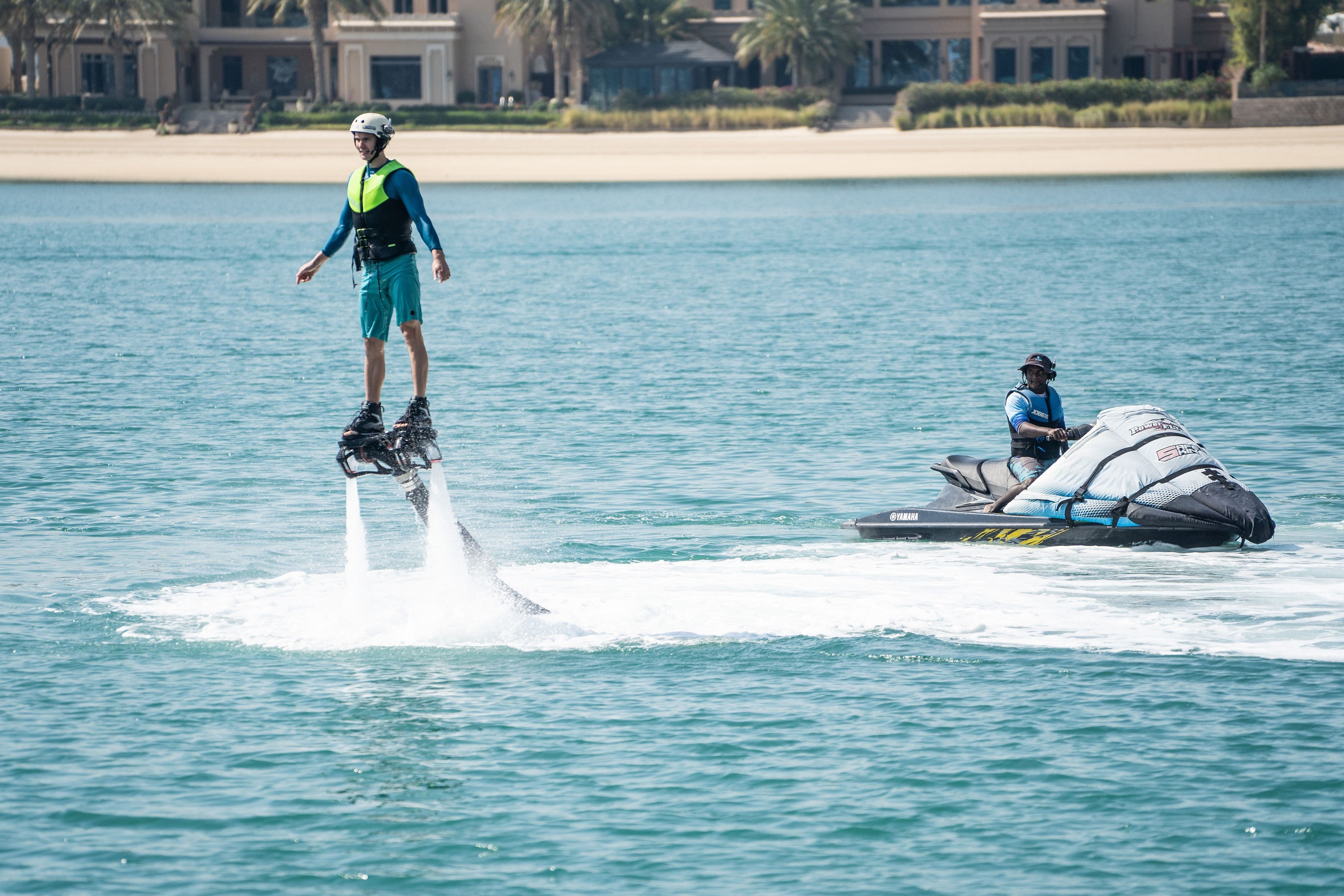 Guide de Flyboard à Dubaï | Surfer sur les vagues de Dubaï