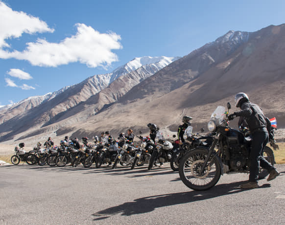 Leh Ladakh Temperature - All Month Weather Guide of Ladakh 2025