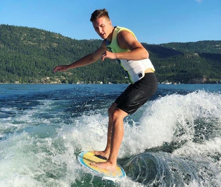 4 Places for Wakeboarding in Dubai for a Splendid Day Out