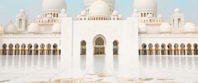 Sheikh Zayed Grand Mosque Tour Guide | Magnificent Beauty