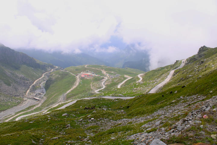 Chandigarh to Leh Ladakh Guide: Unleash Your Inner Explorer