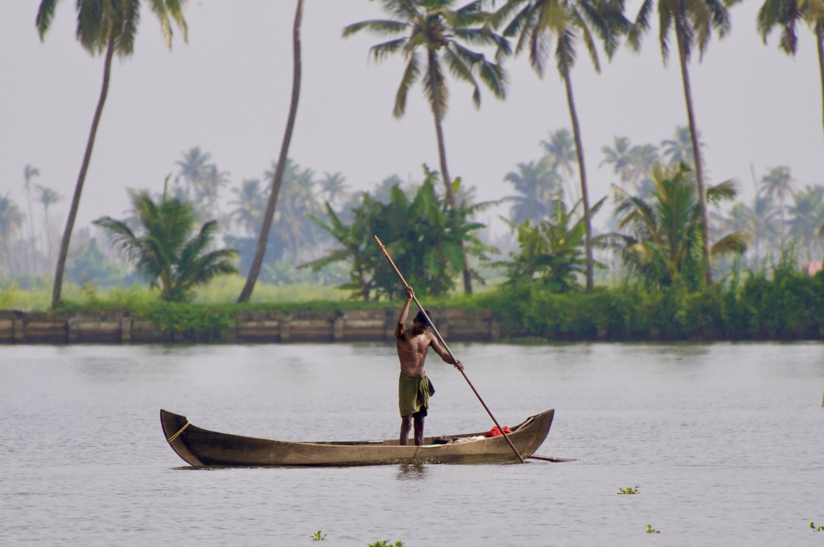 Vembanad Lake, Kerala: How To Reach, Best Time & Tips