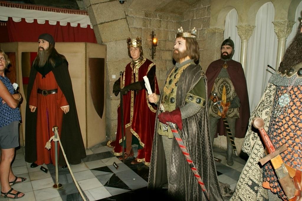 Wax Museum Barcelona: Experience Lifelike Figures