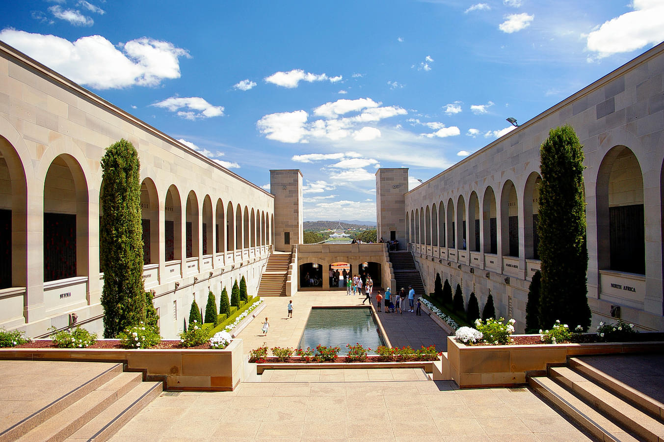 15 Places to Visit in Canberra, Tourist Places & Top Attractions