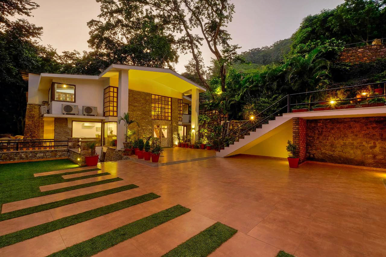 20 Luxury Resorts in Rishikesh, 50% Off Deals