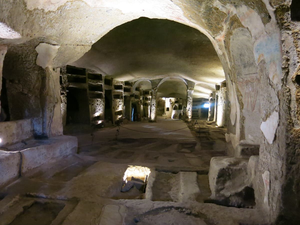 27 Places to Visit in Naples, Tourist Places & Top Attractions