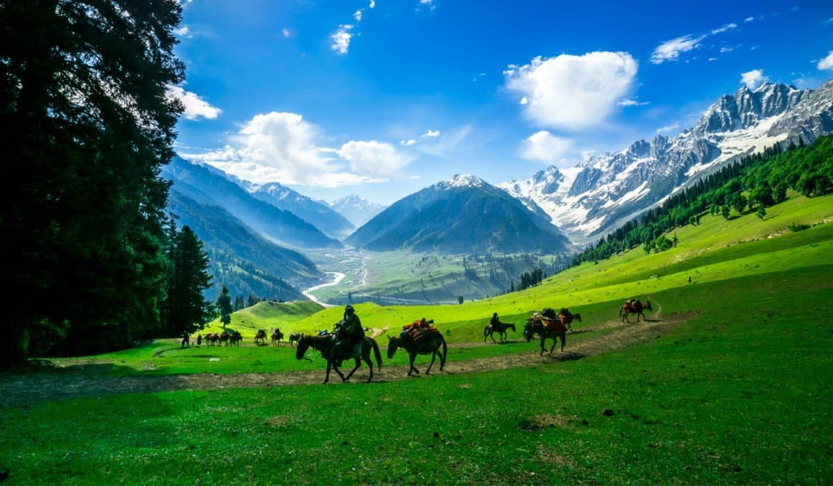 23 Places to Visit in Gulmarg, Tourist Places & Top Attractions
