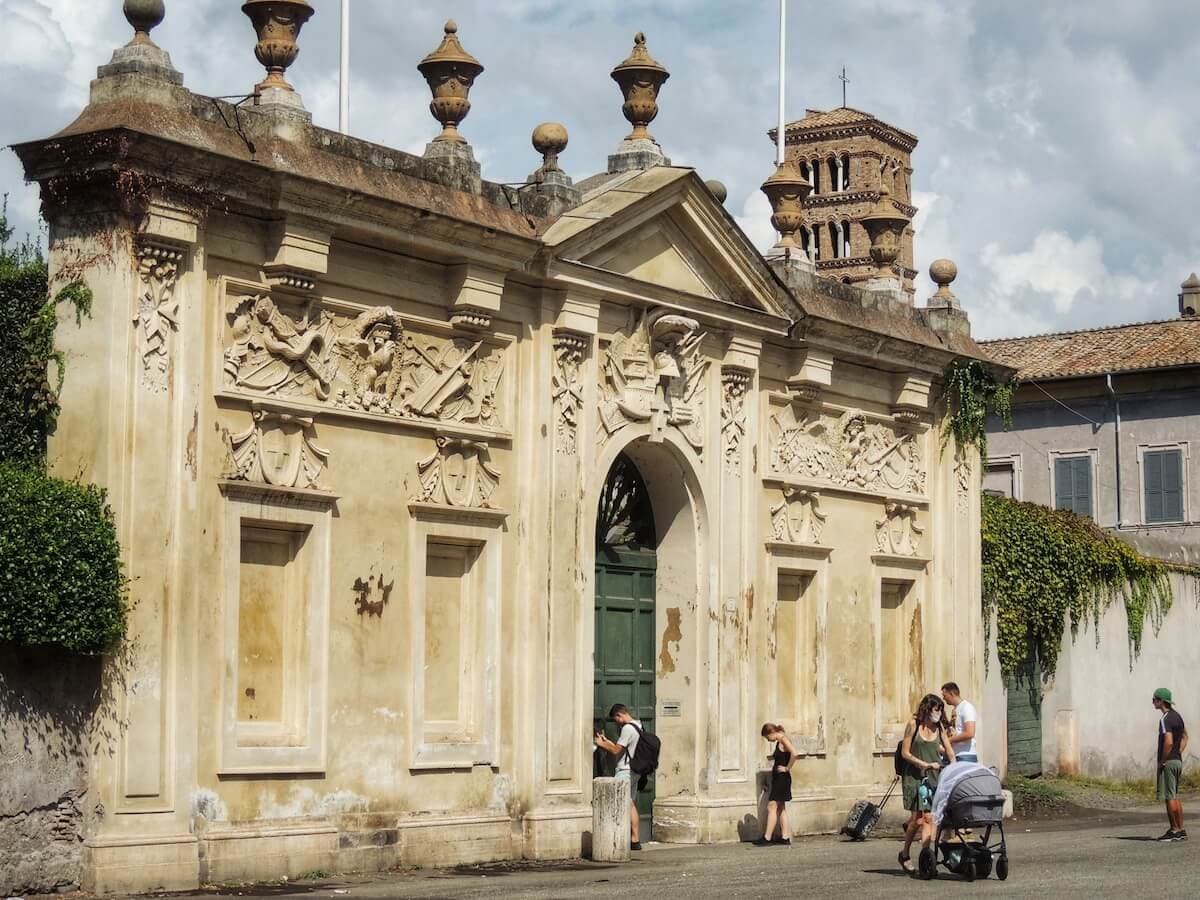 Explore Aventine Hill | Ancient Beauty Overlooking Rome