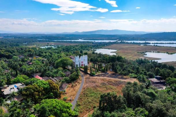 15 Places to Visit near Goa: 2025 (Updated With Distance)