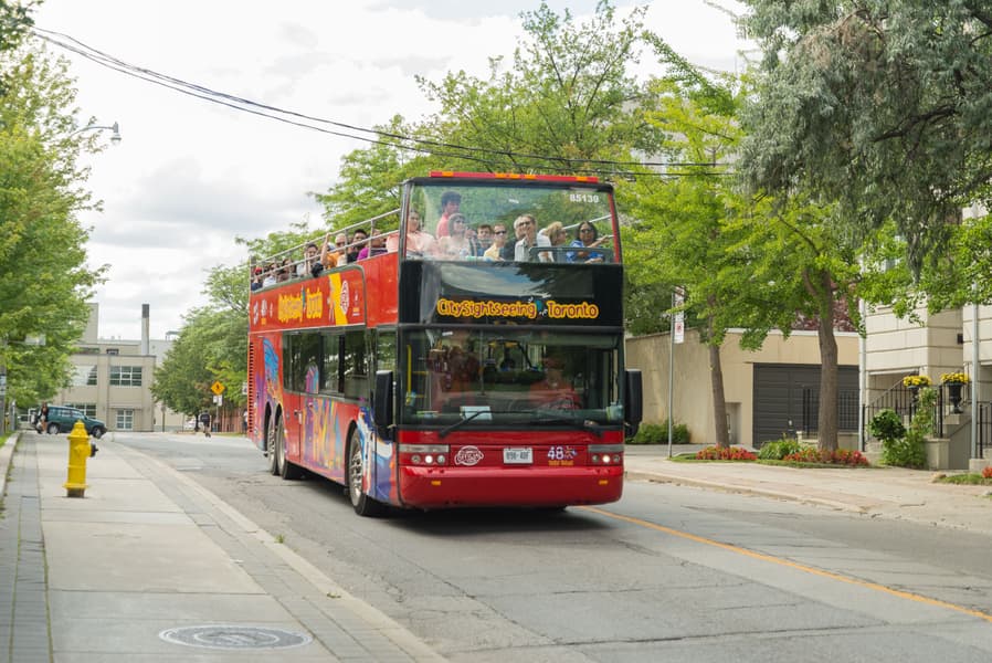 Hop On Hop Off Toronto | Book Now And Grab Exciting Deals!!