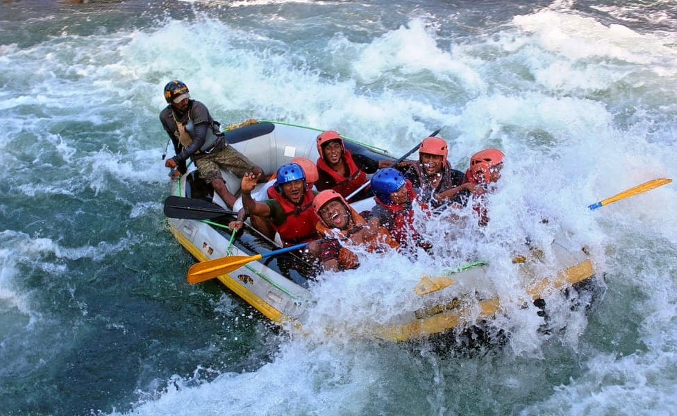 River Rafting in Sikkim: Upto 50% Off On Sikkim Rafting Packages