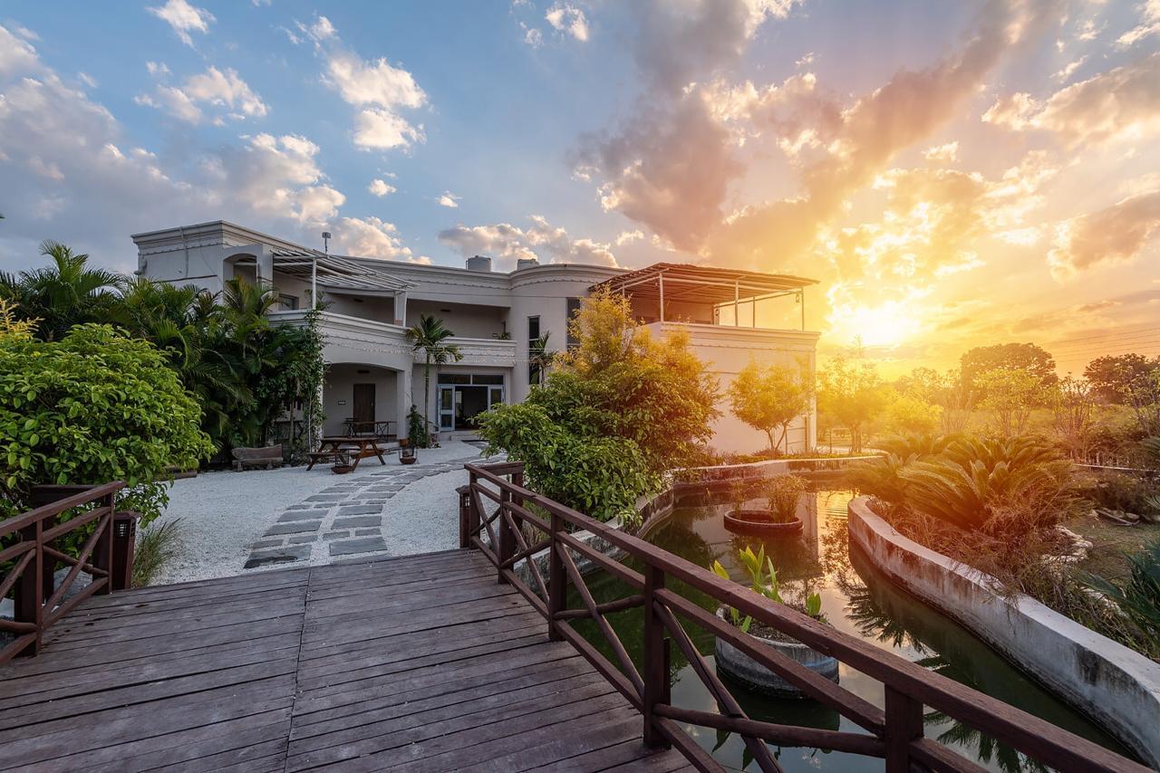 20 Resorts in Bhopal, Get 50% Off Deals