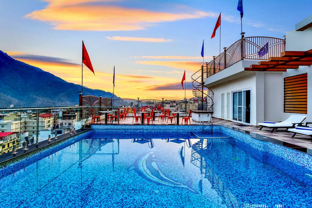 50 Resorts in Rishikesh, Book Now & Get Upto 50% Off