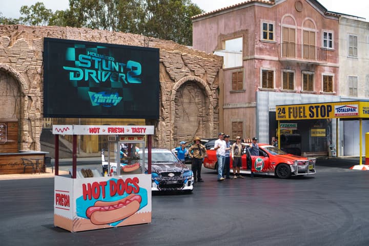 Warner Bros Movie World | Experience Thrilled Adventure Rides