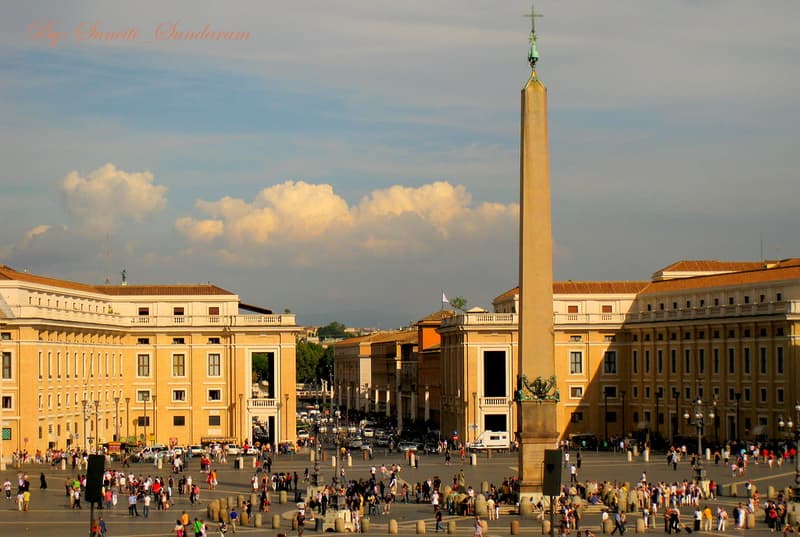 St. Peter's Square | Majestic Fusion of Faith & Architecture