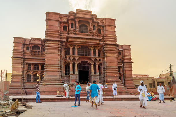 Vrindavan Experiences 2025