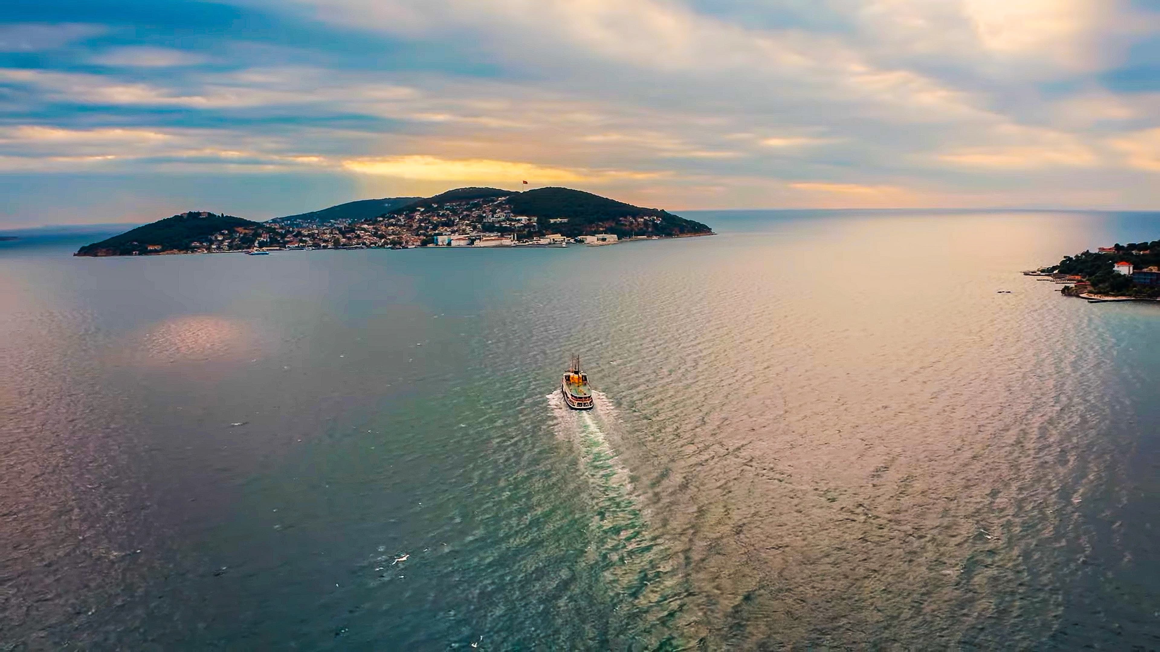 Highlights of Greece & Turkey | Coastal Wonders and Ancient Ruins