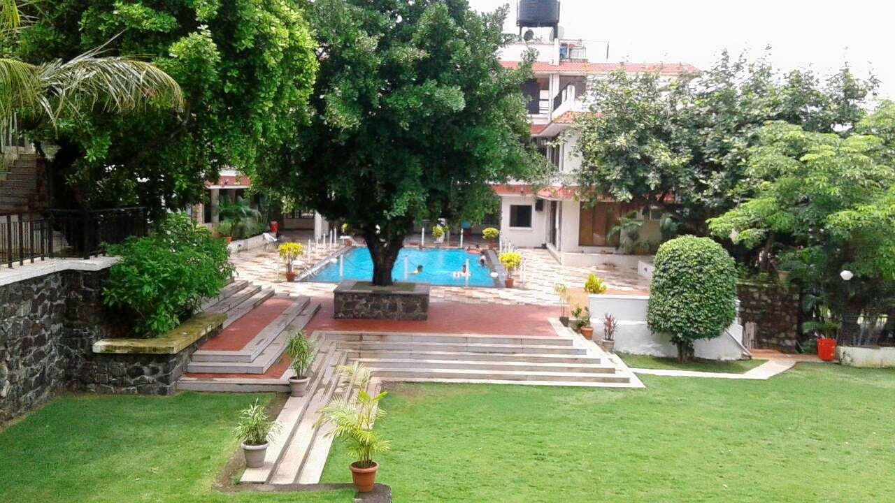 15 One Day Picnic Resorts Near Mumbai For Day Outing: Book Now